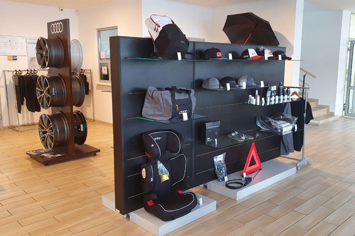 Ауді Центр Хмельницький | Офіційний дилер Audi | Оригінальні аксесуари Audi